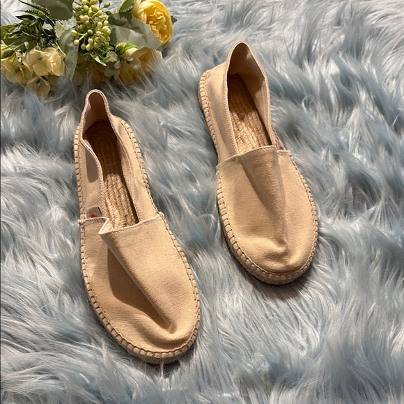 Faherty | Shoes | Faherty Cream Canvas Loafers | Poshmark